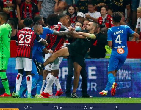 Kronologi Kericuhan Laga Nice Vs Marseille Dari Payet Dilempar Botol