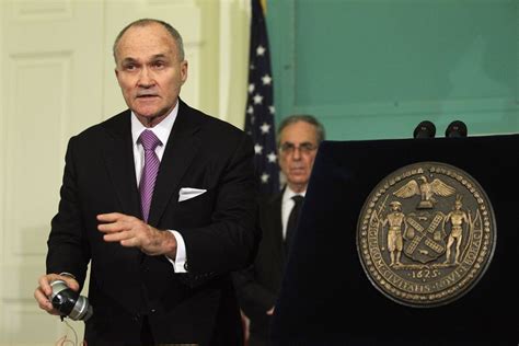 Ex Polizeichef Bill Bratton Wird New Yorks Neuer Top Cop Der Spiegel