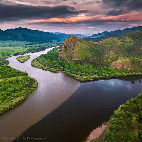 Erdenebulgan Photographer On Instagram “Эг Сэлэнгийн бэлчир Булган аймаг Confluence Of The