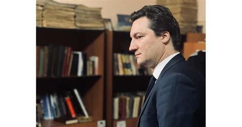 Министър Зарков инспектира затвора в София