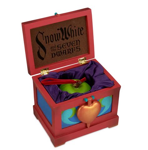 Disney Snow White Seven Dwarfs Poisoned Apple Christmas Ornament Heart