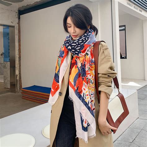 2021新款围巾女春季韩国东大门棉麻韩版百搭拼色复古围脖丝巾披肩 珍千红旗舰店