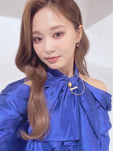 Twice Kura Kura Countdown Selcas Kpopping