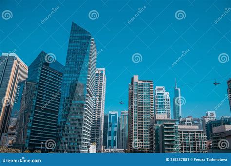 Rascacielos En El Centro De La Ciudad Edificios De Oficinas Complejos