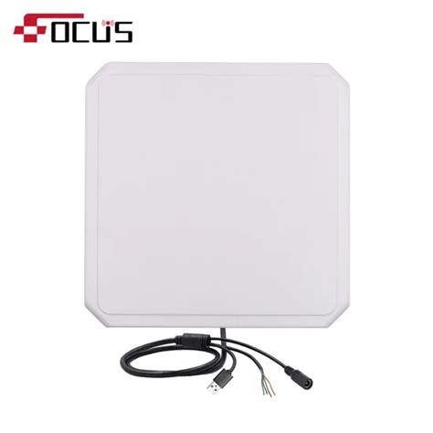 ISO 18000 6c Long Range Wiegand UHF RFID Reader Parking Management