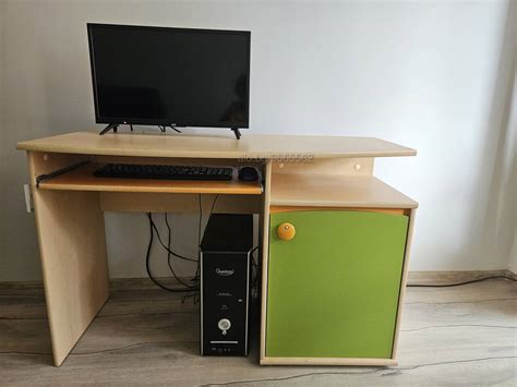 обзавеждане за детска стая Гардероб Мебели за дома и офиса Бургас Два гардероба бюро