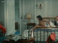 Mathilda May Nue Dans Trois Places Pour Le