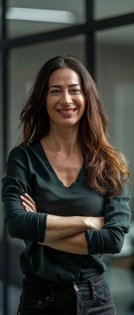 Premium Photo Woman Smiling Standing