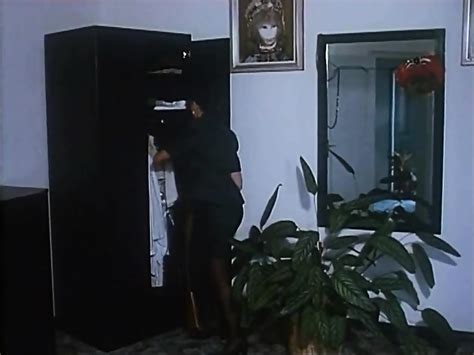 Sexy And Deadly Intl 1997 Sarah Young Nikita Gross Eporner