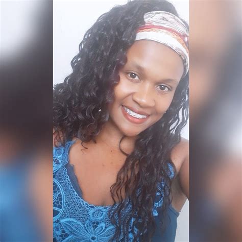 Mulher é morta a tiros em frente ao filho de anos no Paraná suspeito é homem que tentava se