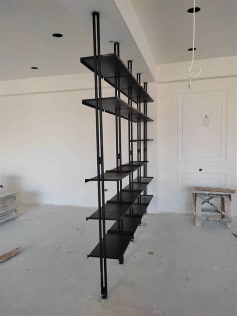 Loft Design Tbilisi ოთახის გამყოფი თარო ჩვენინამუშევარი 577 444 773