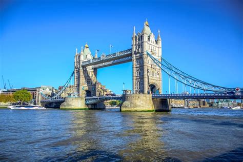 Private Thames River Cruise 2025 • Feel like a VIP