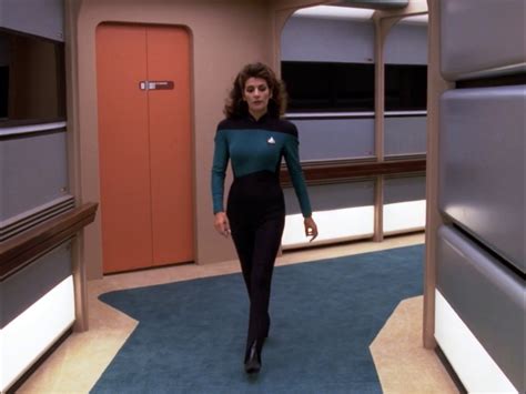 Star Trek Sci Fi Blog Deanna Trois Lowcut Vs Full Dress Starfleet
