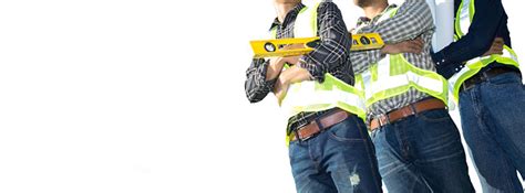 남자 엔지니어는 흰색 배경에 작업을 계획하고 확인하고 있다 3 명에 대한 스톡 사진 및 기타 이미지 3 명 강철 개발 Istock