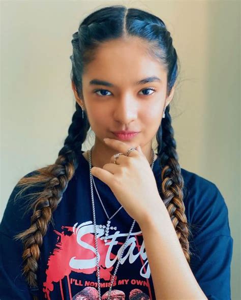 Anushka Sen Latest Hot Instagram Photos Images In 2020