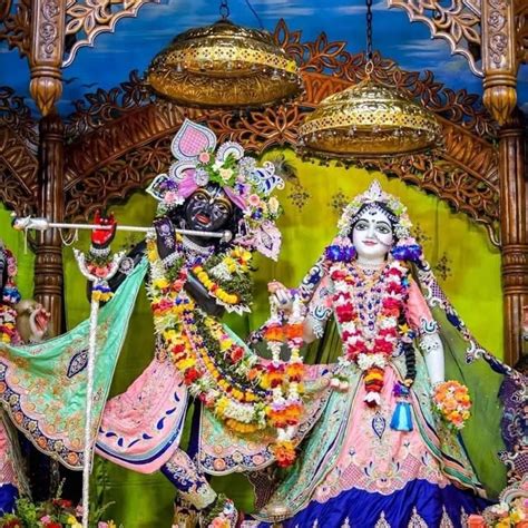 रिश्ते जब एक बार छूट जाते हैं तो धीरे धीरे बस छूट ही जाते हैं