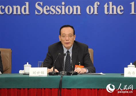 政協委員談優化營商環境、促進民營經濟高質量發展記者會【2】 2019全國兩會 人民網