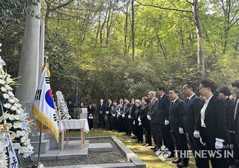 부산 금정구 제64주년 4·19혁명 기념 ‘신정융 열사 추모식 거행