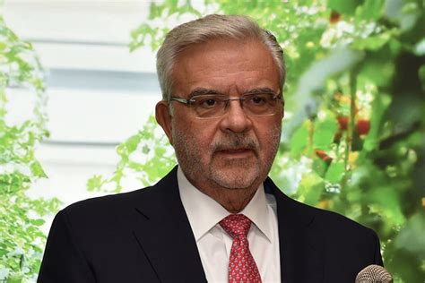 Στην Τράπεζα Πειραιώς περνά η Εθνική Ασφαλιστική