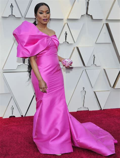 Angela Bassett At Oscars 2019 In Los Angeles 02242019 Hawtcelebs