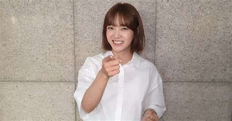 대세 김세정 첫 단독 팬미팅 세정이의 세상 일기 개최 공식