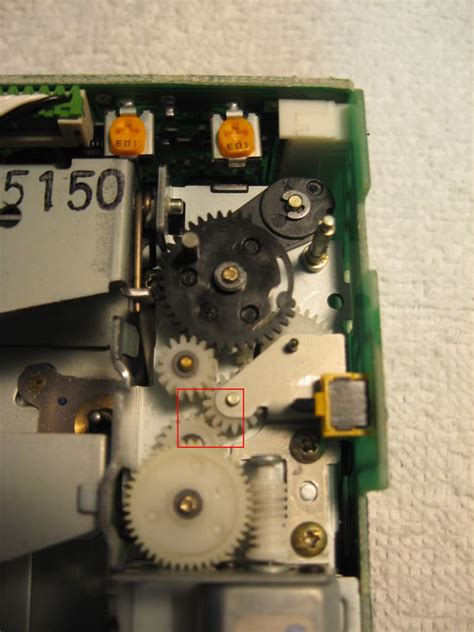 Write Up Repairing Cassette Player Eject Issue