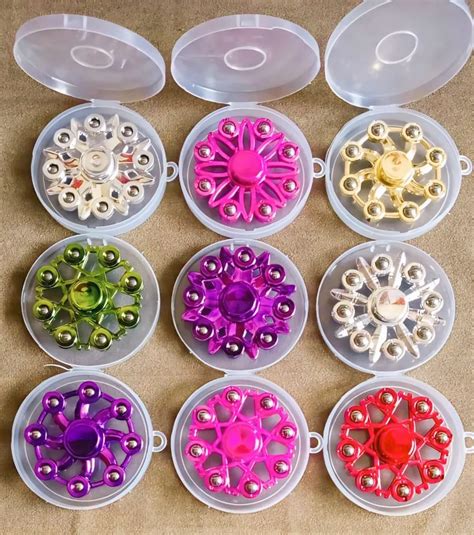 Plastic Fidget Spinners Thickness 10 Mm At Rs 24 In Shahapur Id