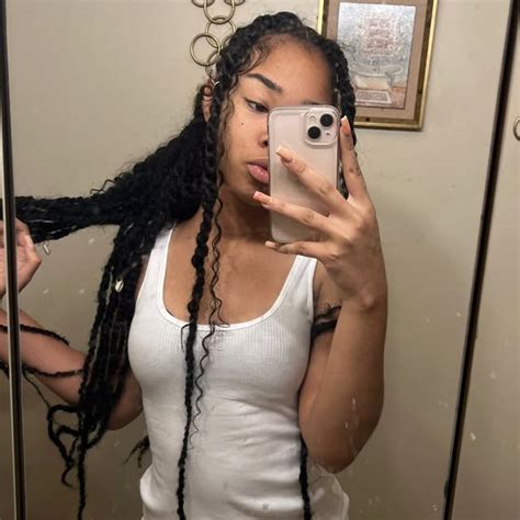 User2859310 On Threads