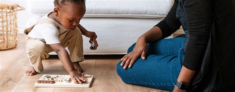 Wee Gallery Peek A Boo Forest