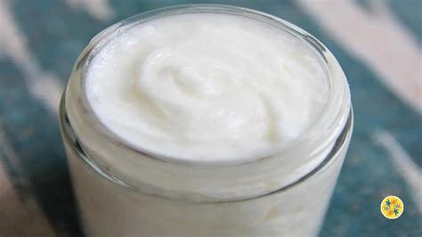 Préparez vous même votre Crème Hydratante Naturelle