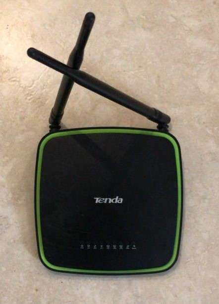 Wireless Routers Router Was Sold For 10100 On 22 Jan At 2347 By