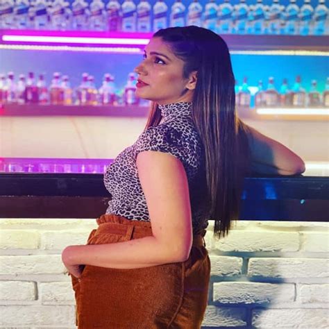 Sapna Choudhary Shares Her Gorgeous Pictures