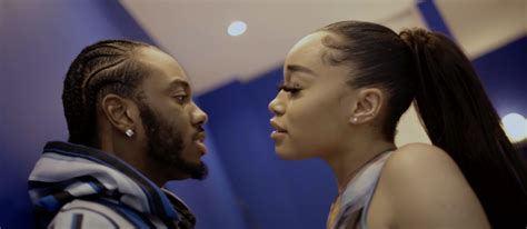 Iq Gives Visual Treatment To Smooth Offering Make Up Sex Grm Daily