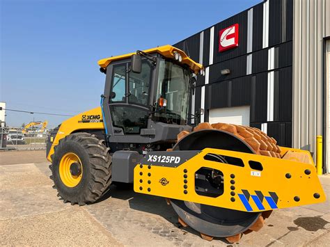 84 Xs125 Smooth Drum Compactor With Pad Shell Kit 2022 2023
