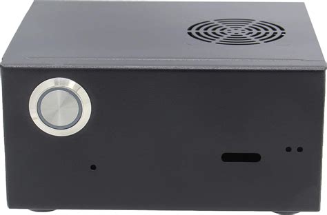Amazon co jp Geekworm X C 金属ケース電源制御スイッチと冷却ファンが付きラズベリーパイ モデルB X V X に適用