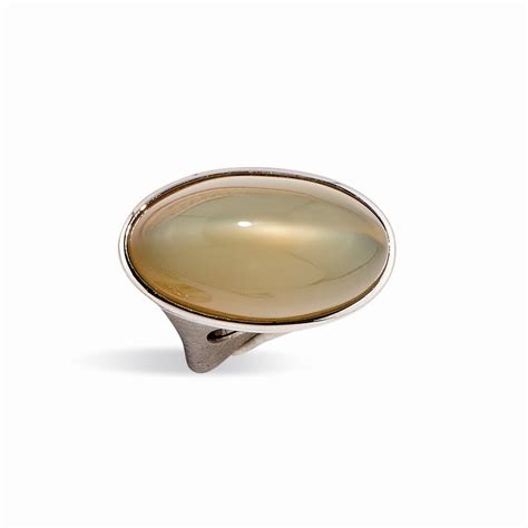Anello In Oro Bianco K E Pietra Di Luna Gioielli Finarte Casa D Aste