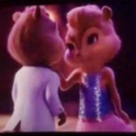 Alvin And The Chipmunks Chipwrecked Alvin And Brittany Kissing