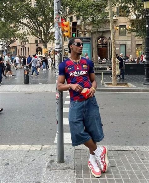 Fashion Streetwear Outfits On Instagram Favorite Outfit 1 7 💬🔥 Follow Outfitsquest