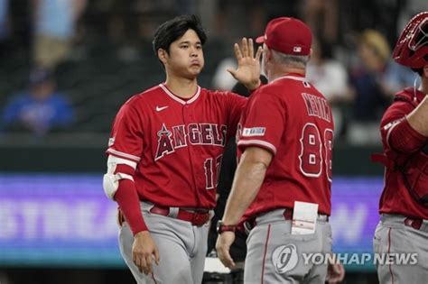 수술과 재활 기로에 선 오타니구단들도 그의 행보를 예의주시 나무뉴스