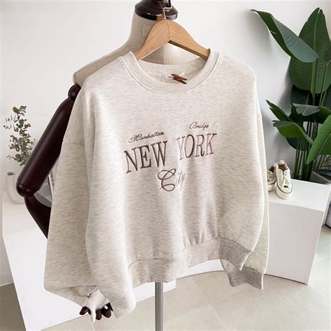 기모뉴욕m금밤 기모 뉴욕시티 자수 레터링 크롭맨투맨 에이블리