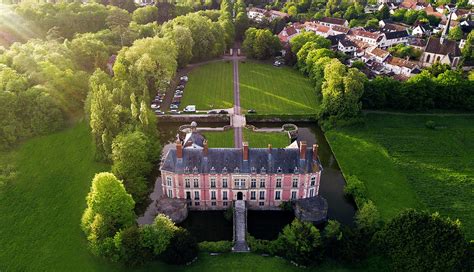 Filming Venue Château De Lésigny France
