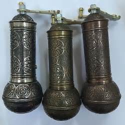 Ручная кофемолка. Симпатично, вкусно, утомительно - так ли она нужна?