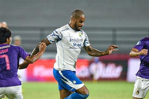 PREDIKSI Skor Persib Vs Persik Susunan Pemain Head To Head Siaran Langsung Pukul WIB