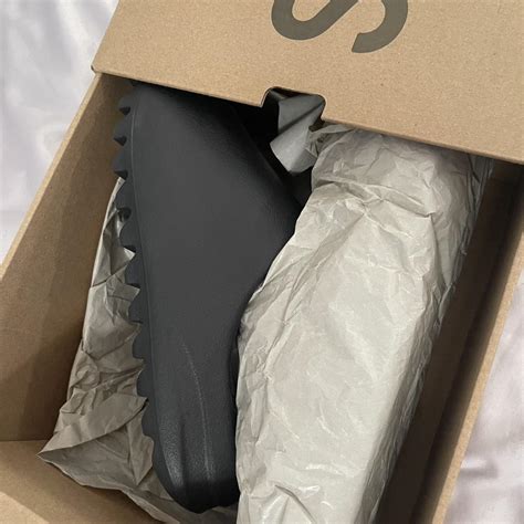 Yeezy Women S Slides Depop