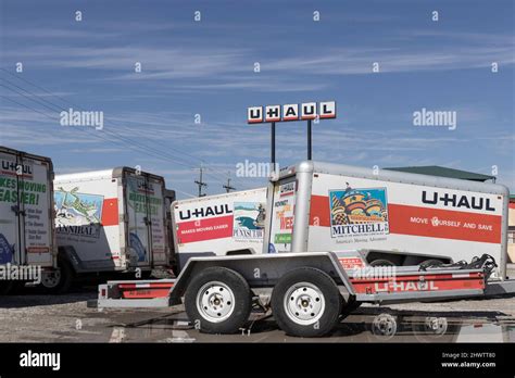 Kokomo Circa March 2022 U Haul Moving Truck Rental Location U Haul