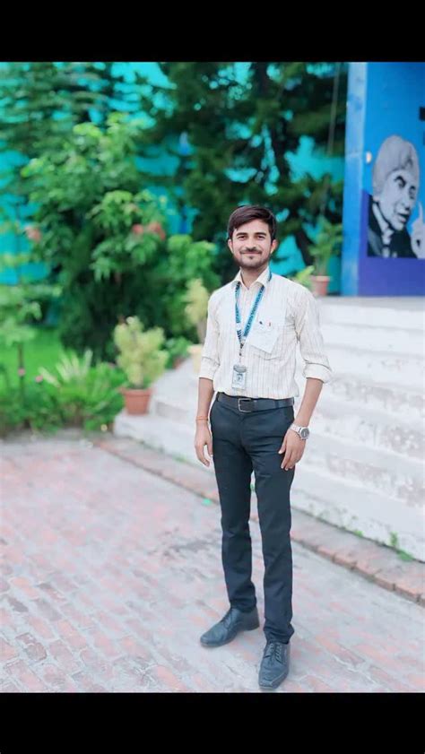 गणेश कॉमेडियन अमेठी गणेश ऐसे क्यों है उनके पिता जी से सुनिए 🚩🚩🙏🙏 Viral Reels Ganesh Comedian