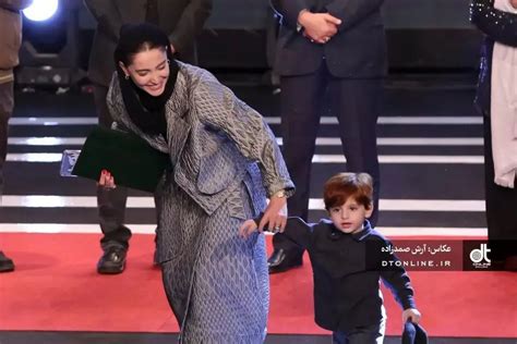 تصاویری جالب از شبنم قربانی به همراه سیمرغ بلورین و پسرش