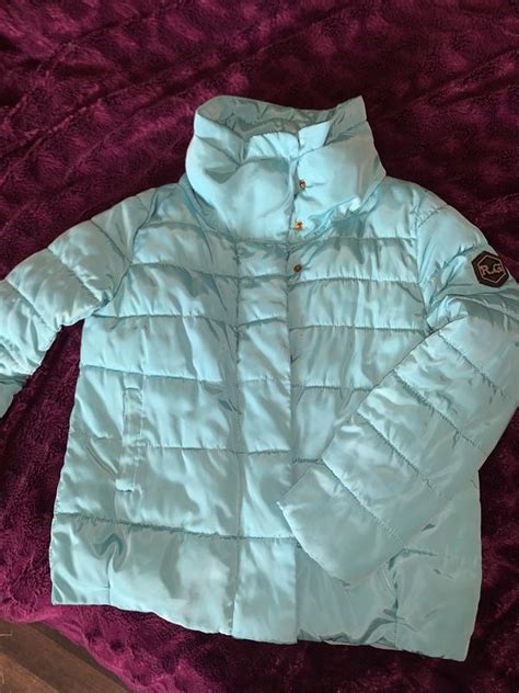 Курточка — ціна 250 грн у каталозі Куртки Купити жіночі речі за доступною ціною на Шафі