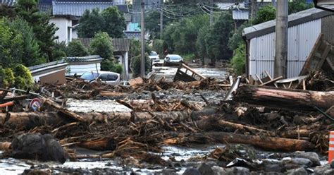 日규슈 423㎜ 전례없는 물폭탄주택 덮친 산사태 1명 사망