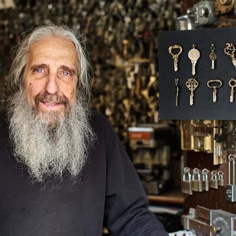 30 Best Pumpkin Faces For Halloween Parade Home And Garden